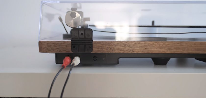 How to Ground a Turntable [For Beginners]